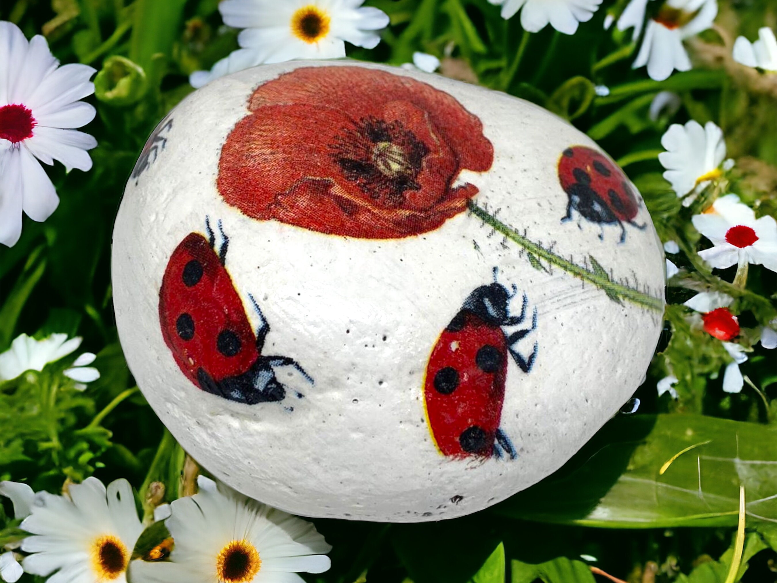 Poppy Pebble Unique Garden Decor, Outdoor Art, Natural Stone Ornament ...