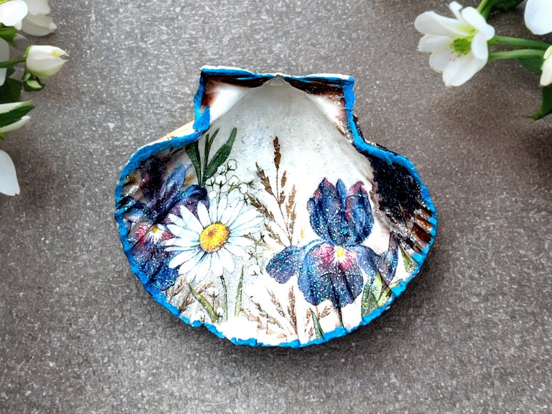 Floral Shell, Scallop Shell, Iris Decor, Meadow Flowers, Shell Soap ...