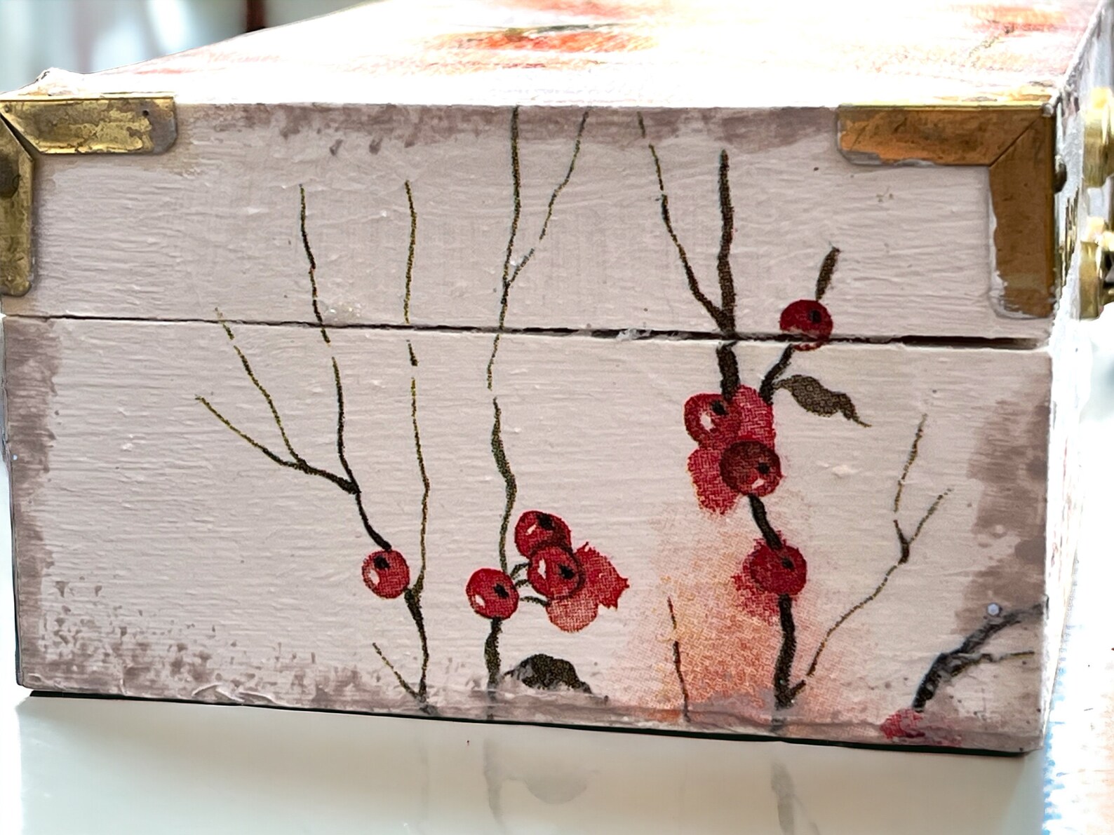 Hand-painted Robin Trinket Box: Vintage-inspired Keepsake for Jewelry ...