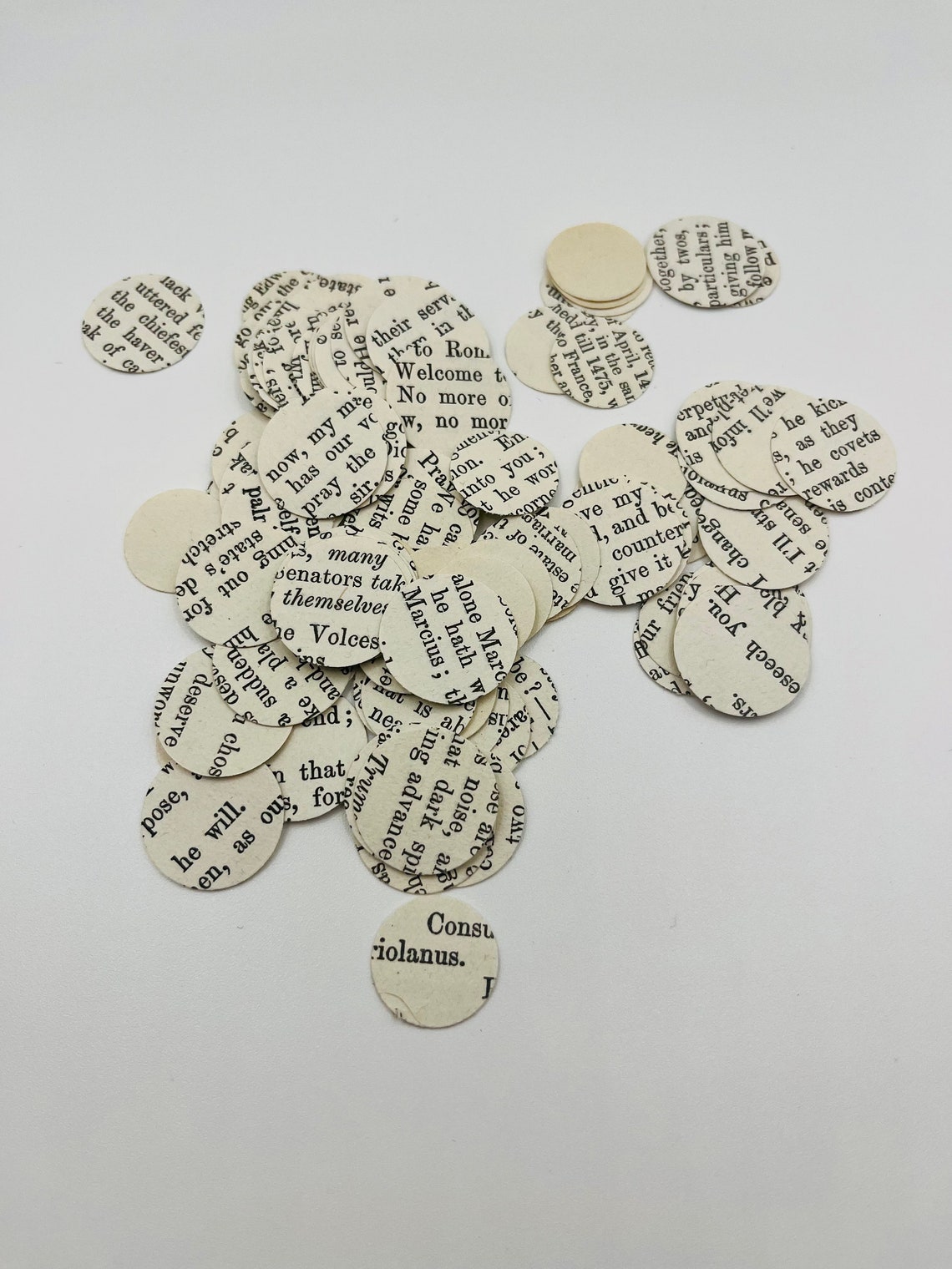 Vintage Book Page Confetti 100 Hand Cut Pieces - Etsy