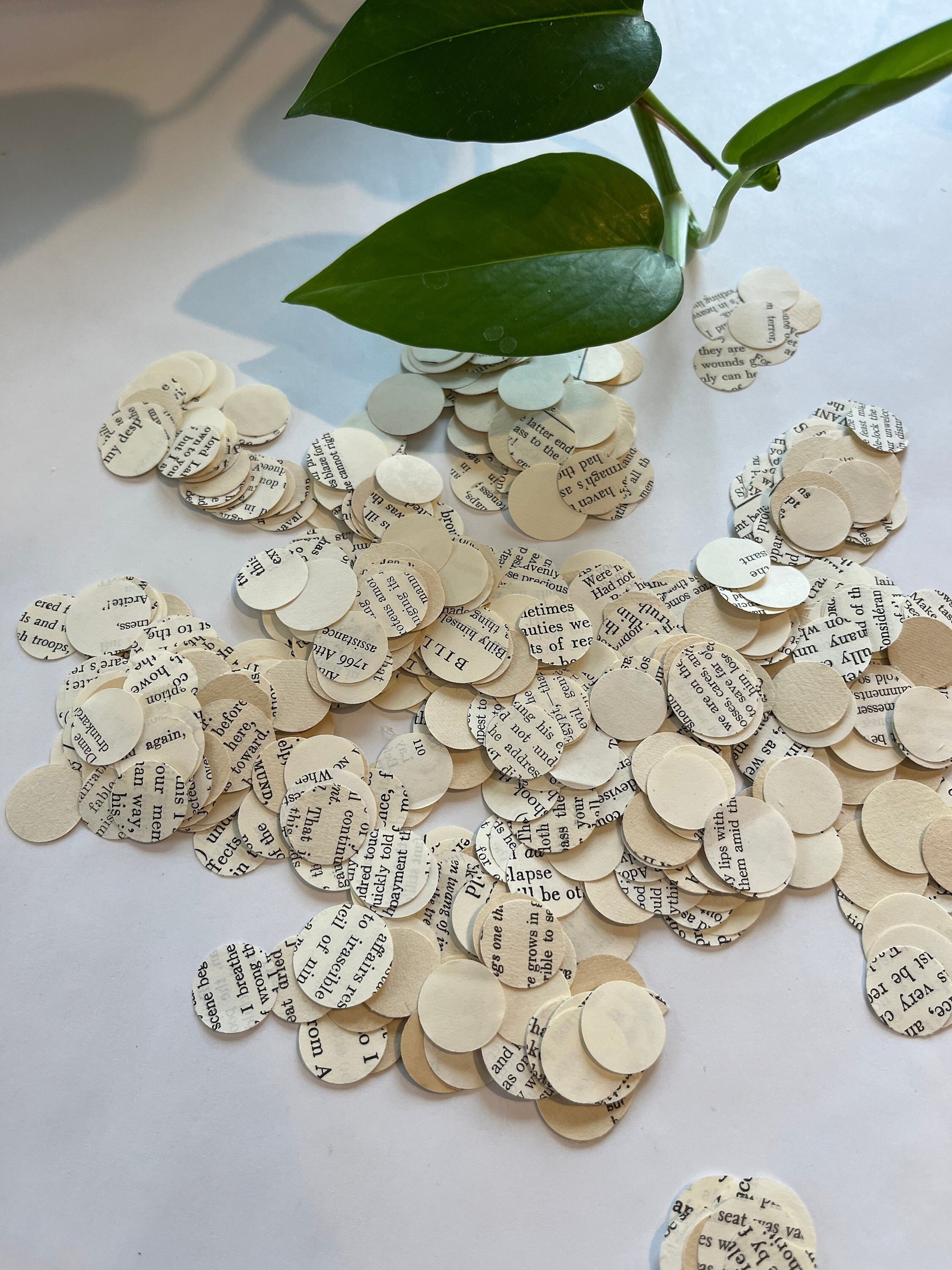 Vintage Book Page Confetti 100 Hand Cut Pieces - Etsy