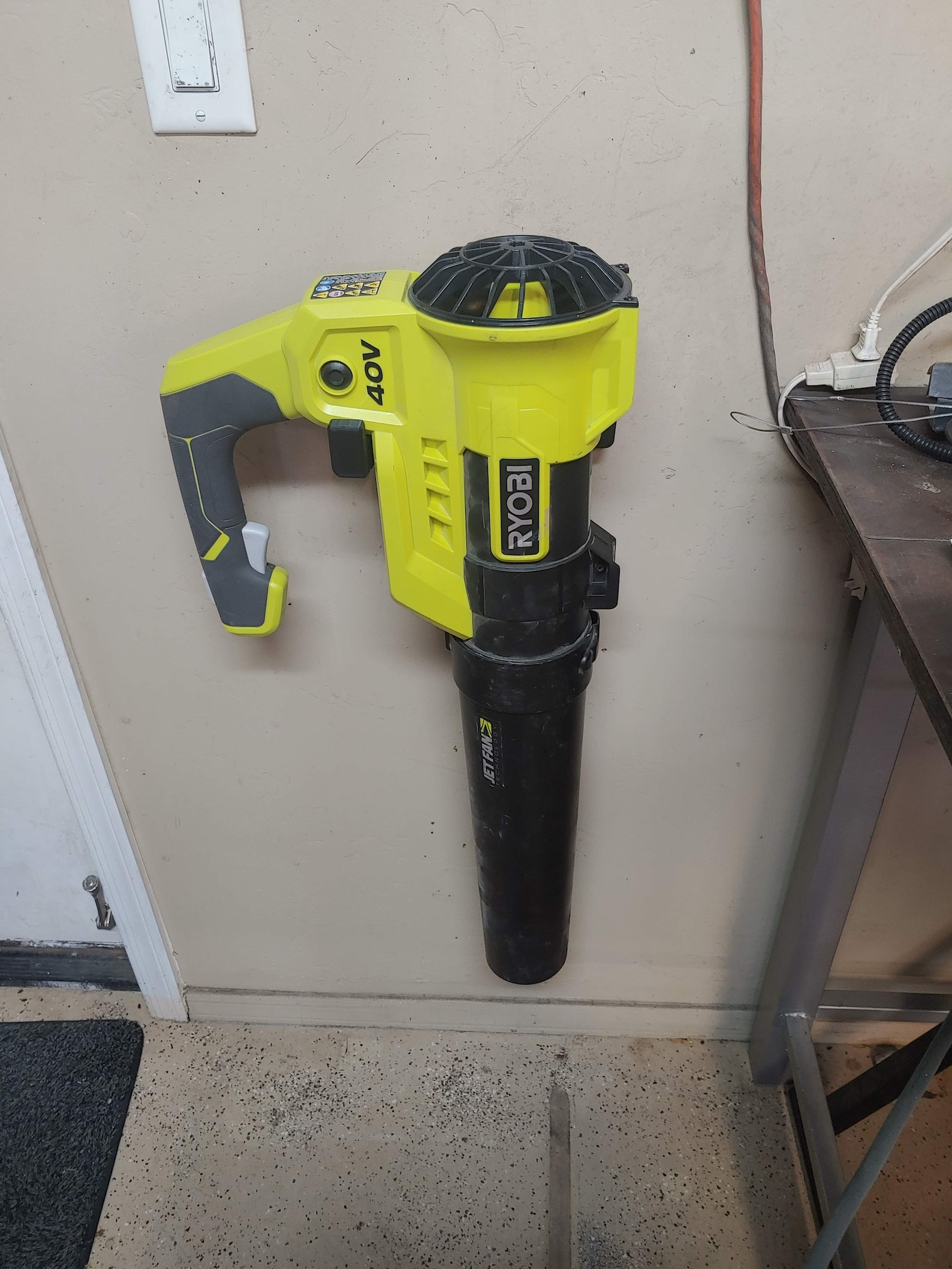 Ryobi 40v Leaf Blower Wall Mount RY40408 RY40408BTLVNM RY40408BTL 3D ...