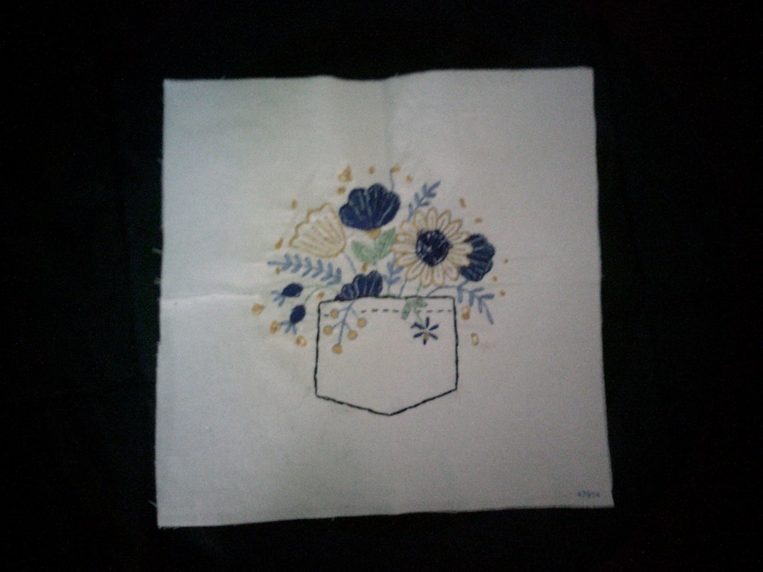 Embroidered Pocket of Posey - Etsy