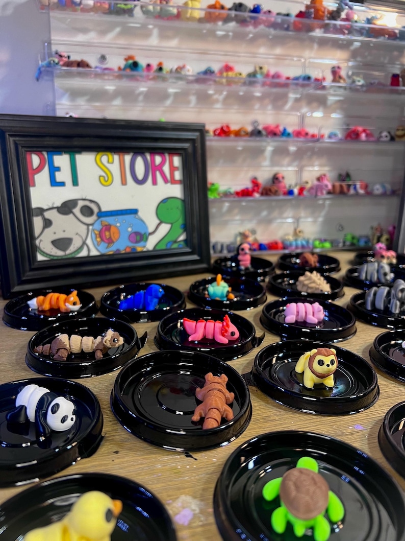 Desk Pets for SMALL CLASS SIZE Classroom - 15 Pack of Desk Pet Animals ...