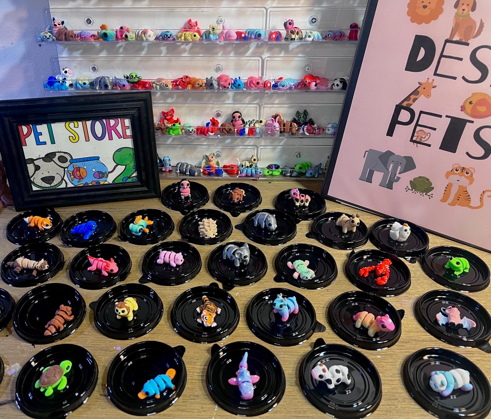 Desk Pets for SMALL CLASS SIZE Classroom - 15 Pack of Desk Pet Animals ...