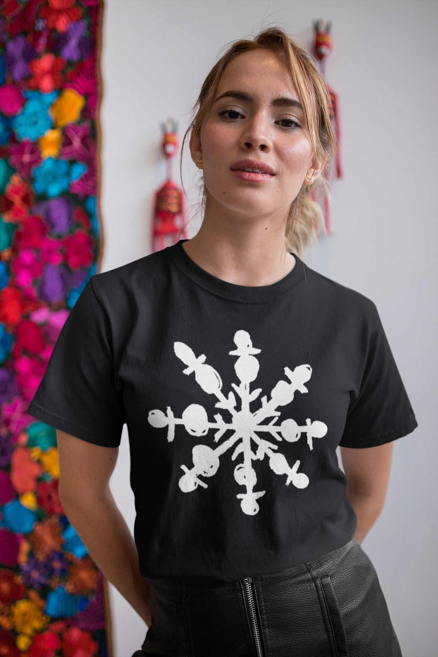 Snowflake T-shirt Christmas Shirt Holiday Party Shirt Women - Etsy