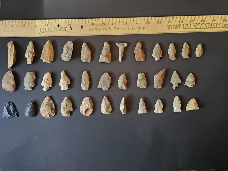 Indian Artifacts (34 Arrowheads) From Indiana - Etsy
