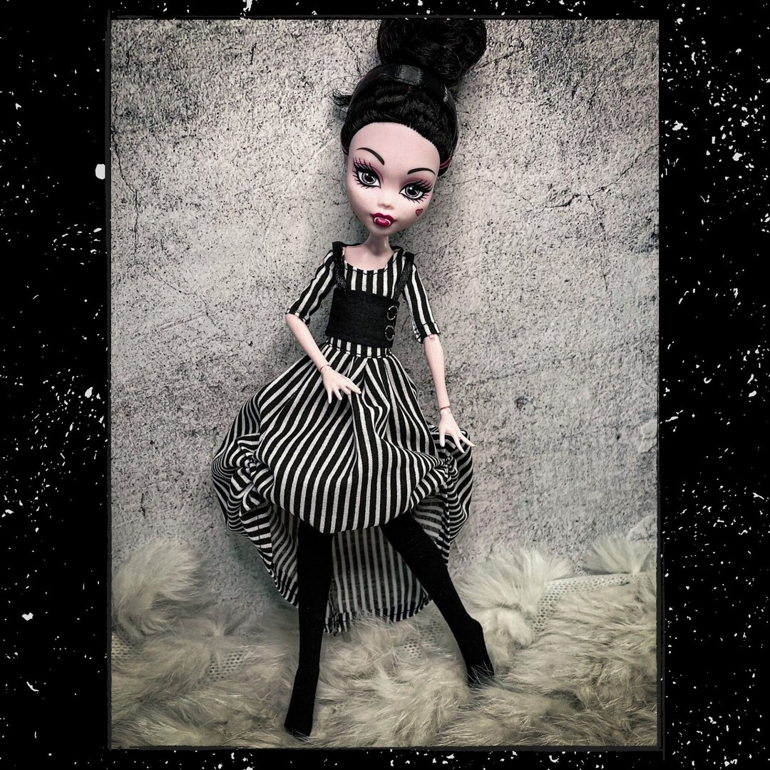 Stripes Gothic Set Clothes Doll Clothes Custom - Etsy