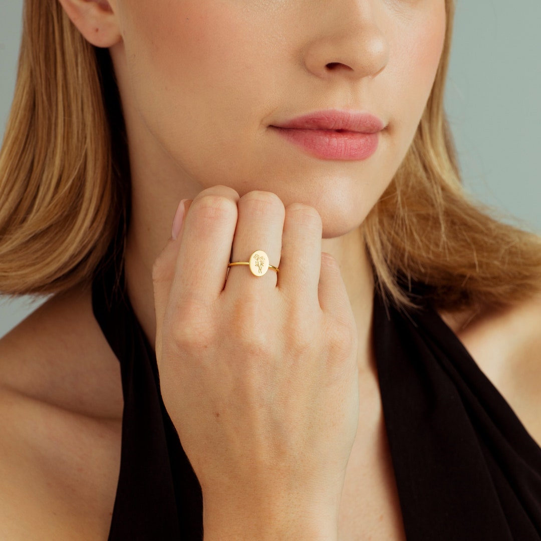 Sterling Silver Birth Flower Ring: Personalized Floral Signet - Etsy