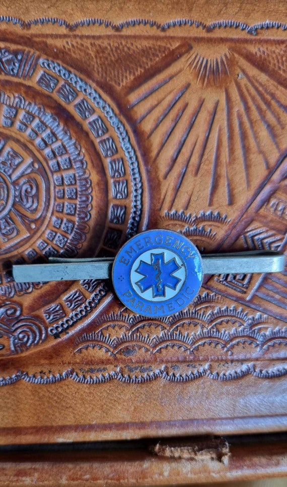 Emergency Paramedic Hair Slide - Gem