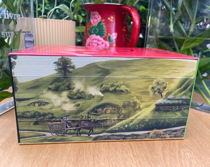 The Hobbit/lord of the Rings Box Set With Custom Spray Edges - Etsy