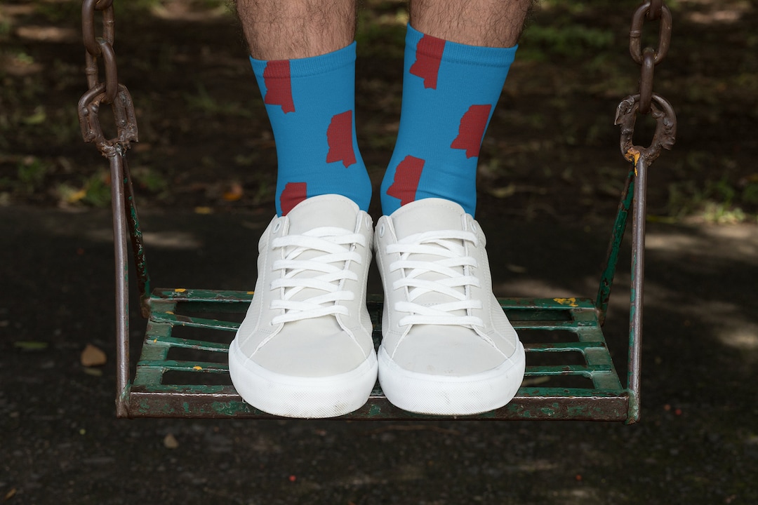 Ole Miss Powder Blue Red Socks for Men Gift Socks Women Gift Socks for ...