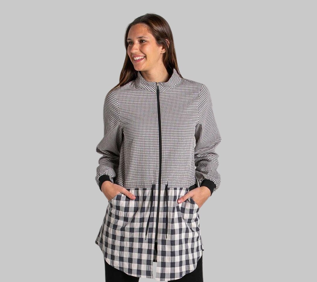 Red Square Teaching Smock With Double Zip - Comfortable and Resistant ...