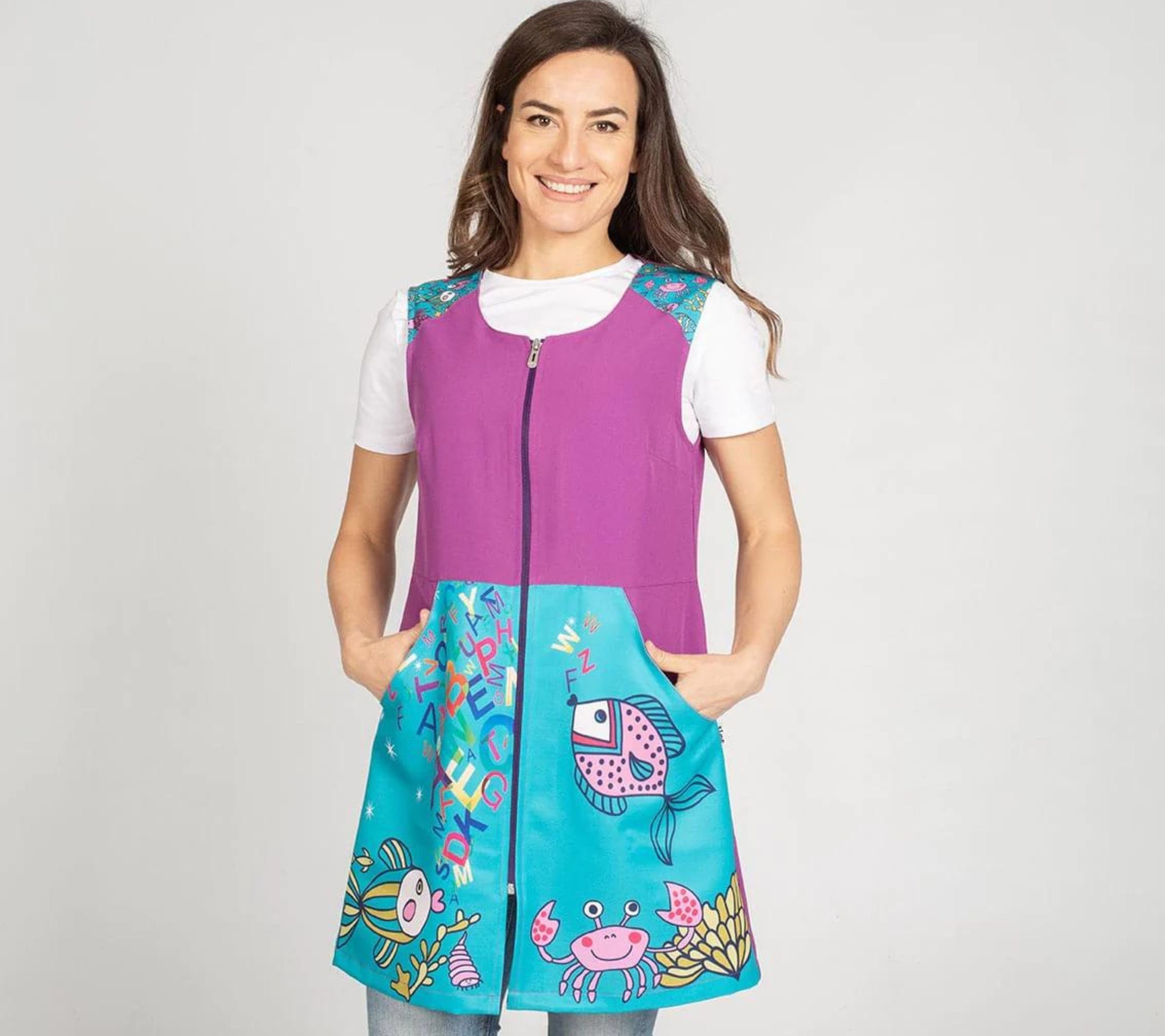 Sleeveless Teaching Smock With Pockets - Comfortable and Resistant for ...