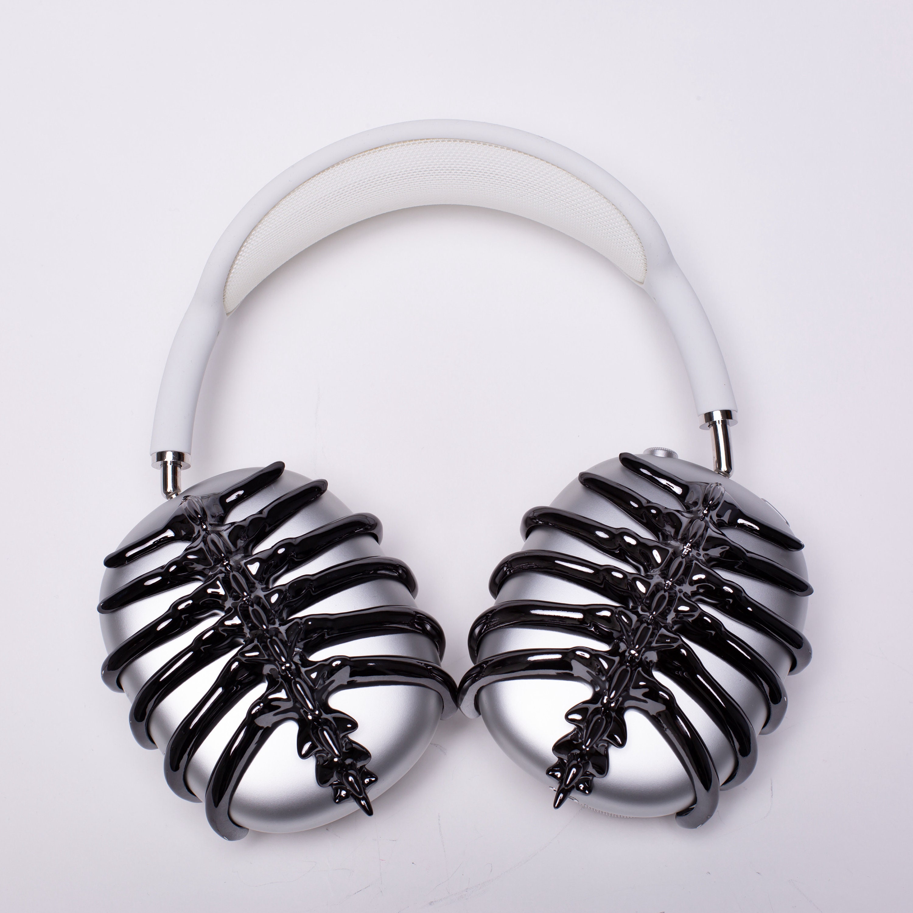 Spine Airpods Max Covers: Glossy Silver Goth Cyberpunk Attachment - Etsy
