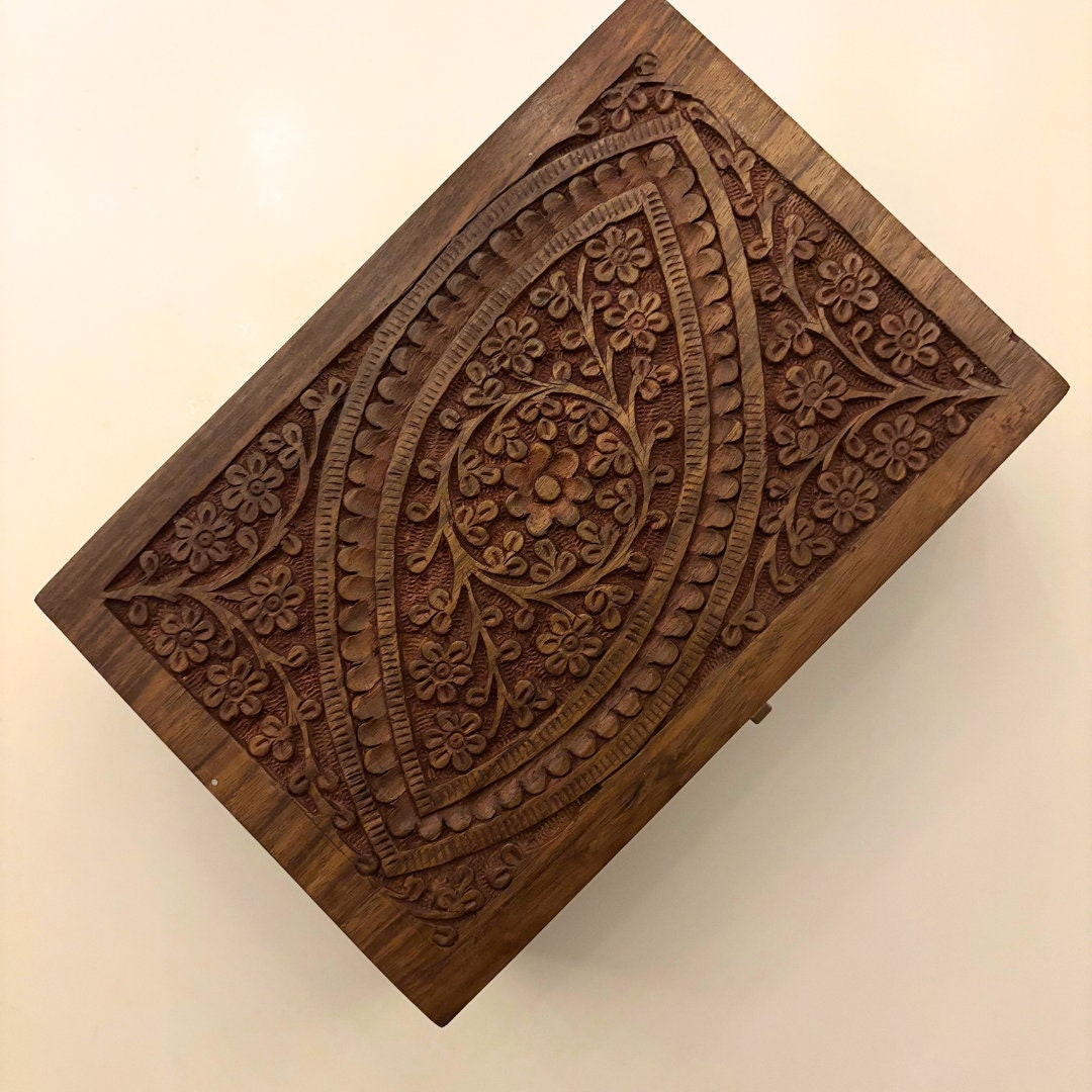 Essential Oil Box Holds 24 Bottles up to 10ml, Sheesham Wood, Essential ...