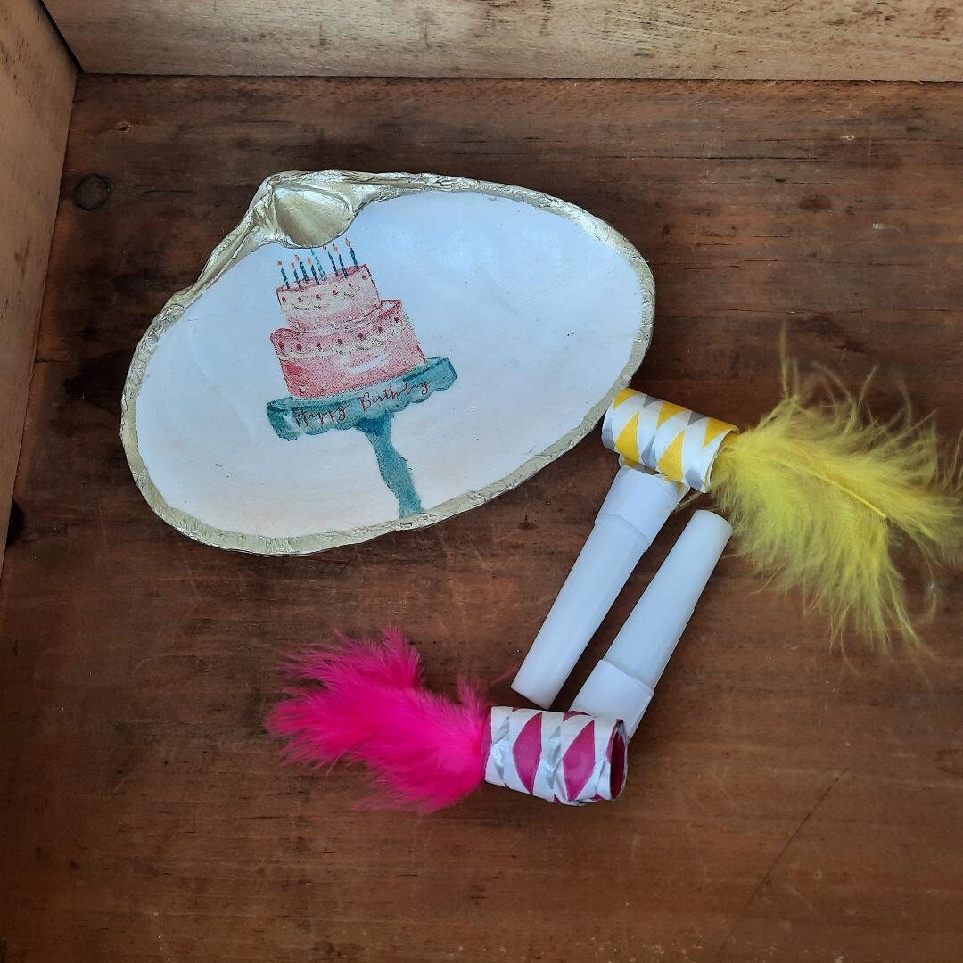 Clam Shell Art Birthday Cake (display Cake Not Included) - Etsy