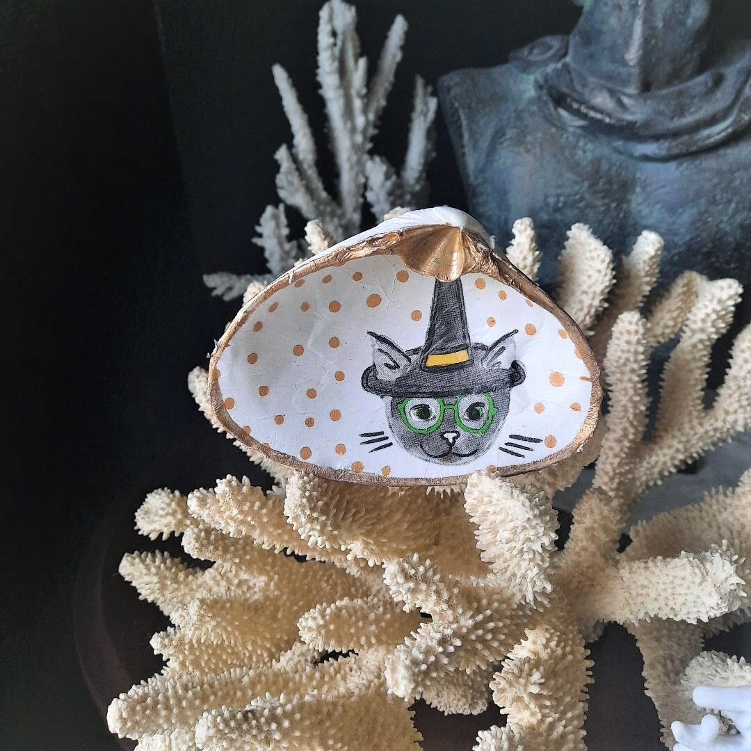 Clam Shell Art Black Cat Halloween Gold Leaf Jewelry Dish Trinket Dish ...