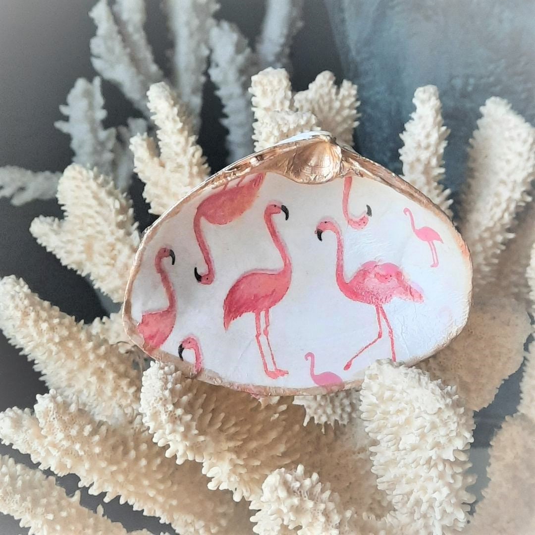 Clam Shell Pink Flamingo - Etsy