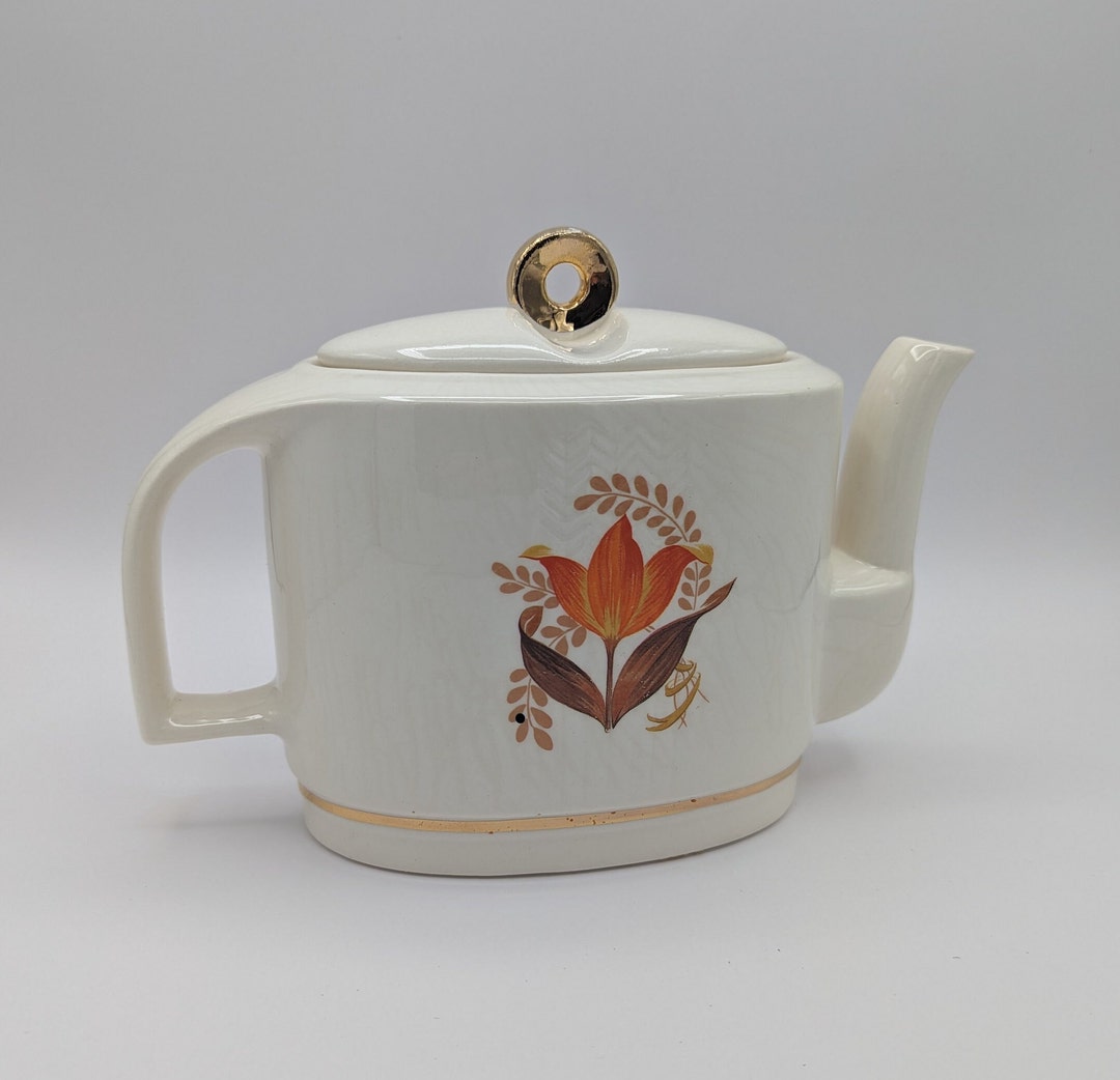 Vintage 1940s Harker Pottery modern Age Teapot With modern Tulip ...