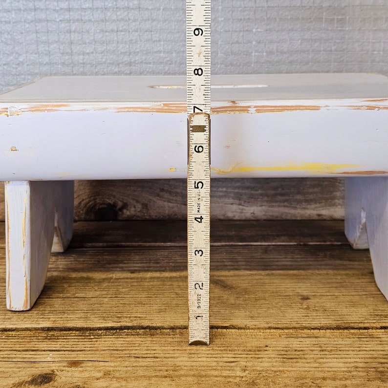 Vintage Wood Step Stool / Wood Display Riser / Plant Stand - Etsy