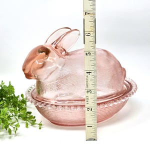 Vintage Pink Glass Bunny Rabbit Trinket / Candy Dish on Basket - Etsy