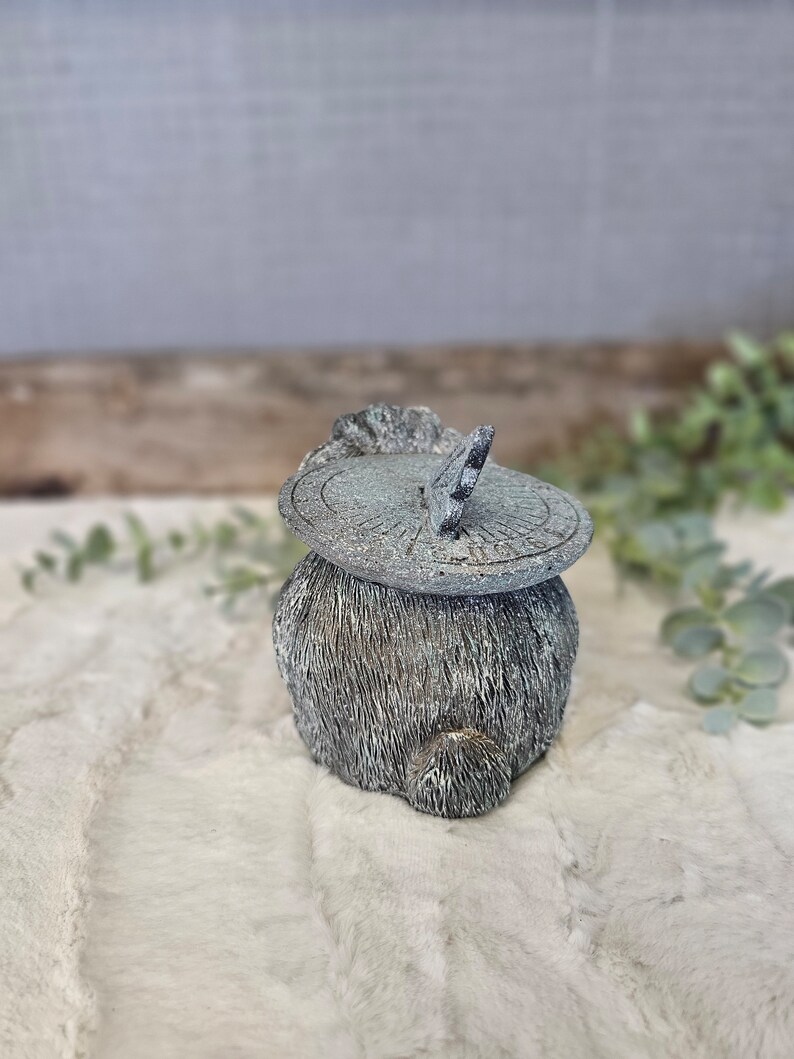 Vintage Bunny Sundial / Patina Rabbit / Garden Decor - Etsy