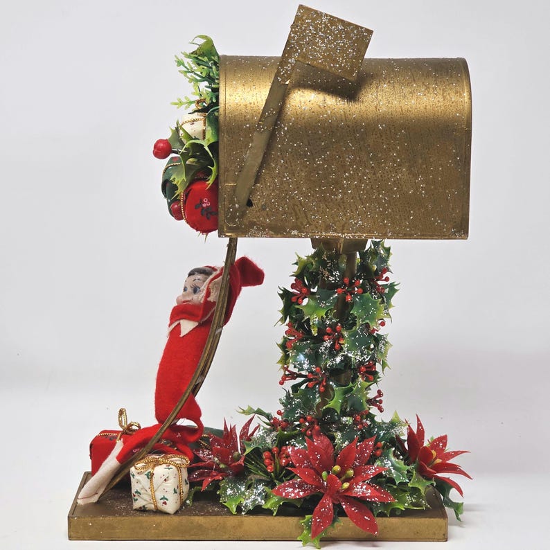 Knee Hugger Elf / Kitschy 1950s Christmas / Rubber Face Elf - Etsy