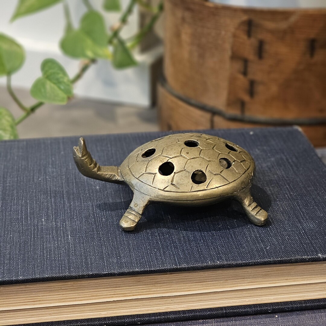 BRASS Turtle Flower Frog / Stem Holder / Decor Piece / Floral - Etsy