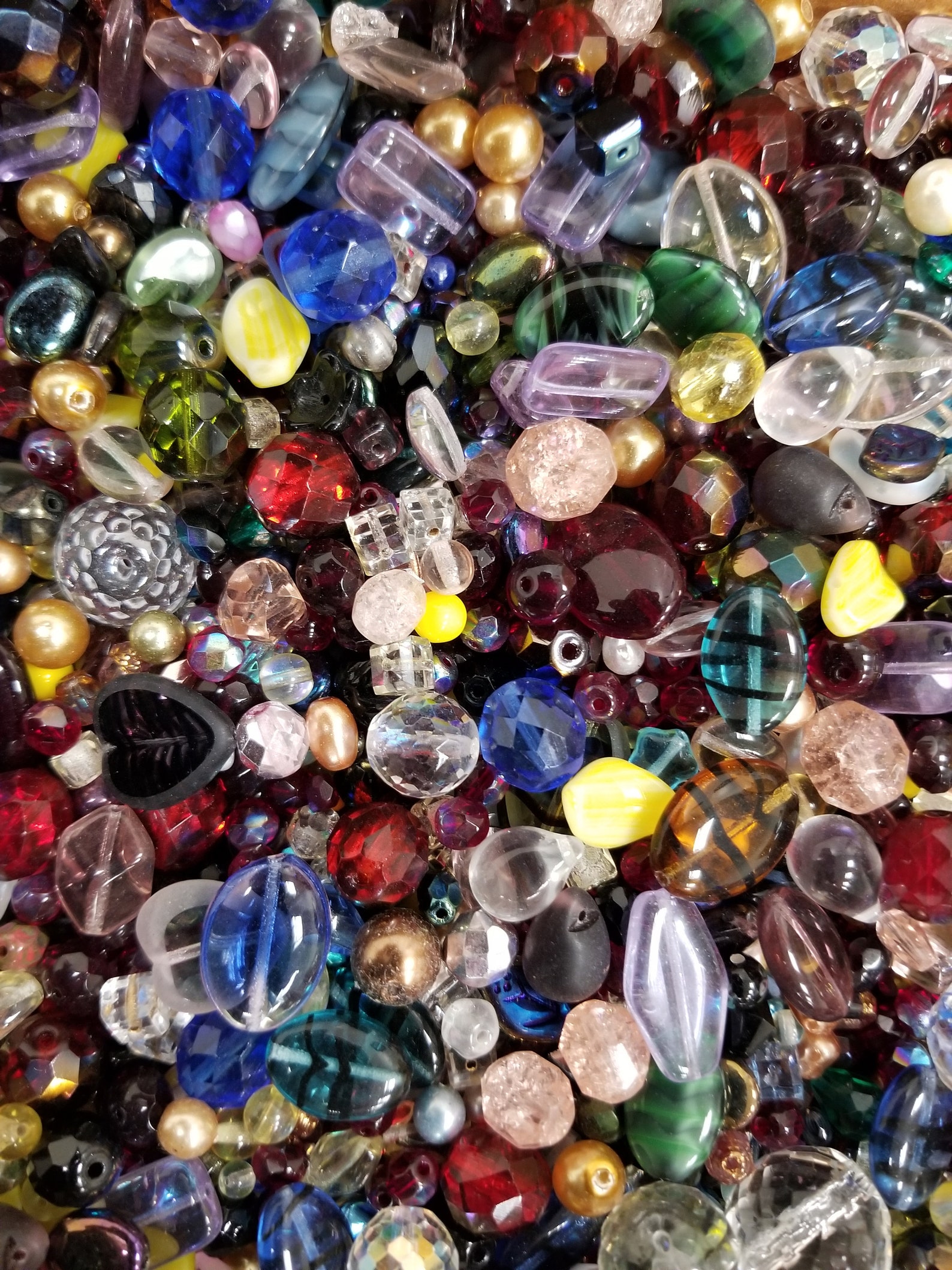 Assorted Glass Beads for Jewelry Making, DIY Work, Arts and Crafts ...