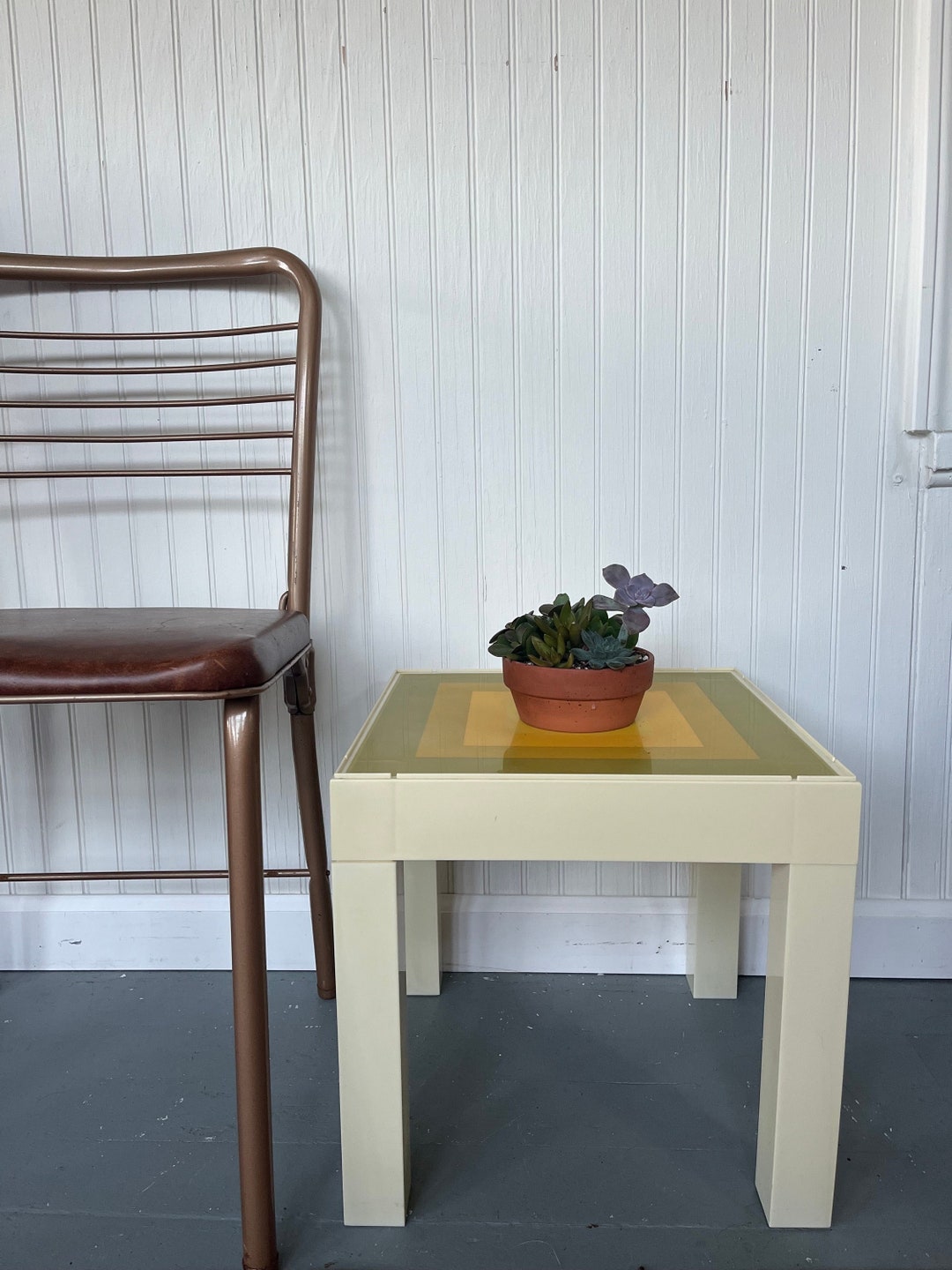 Mid Century Modern Plastic Side Table Patterned Porch/patio Table ...