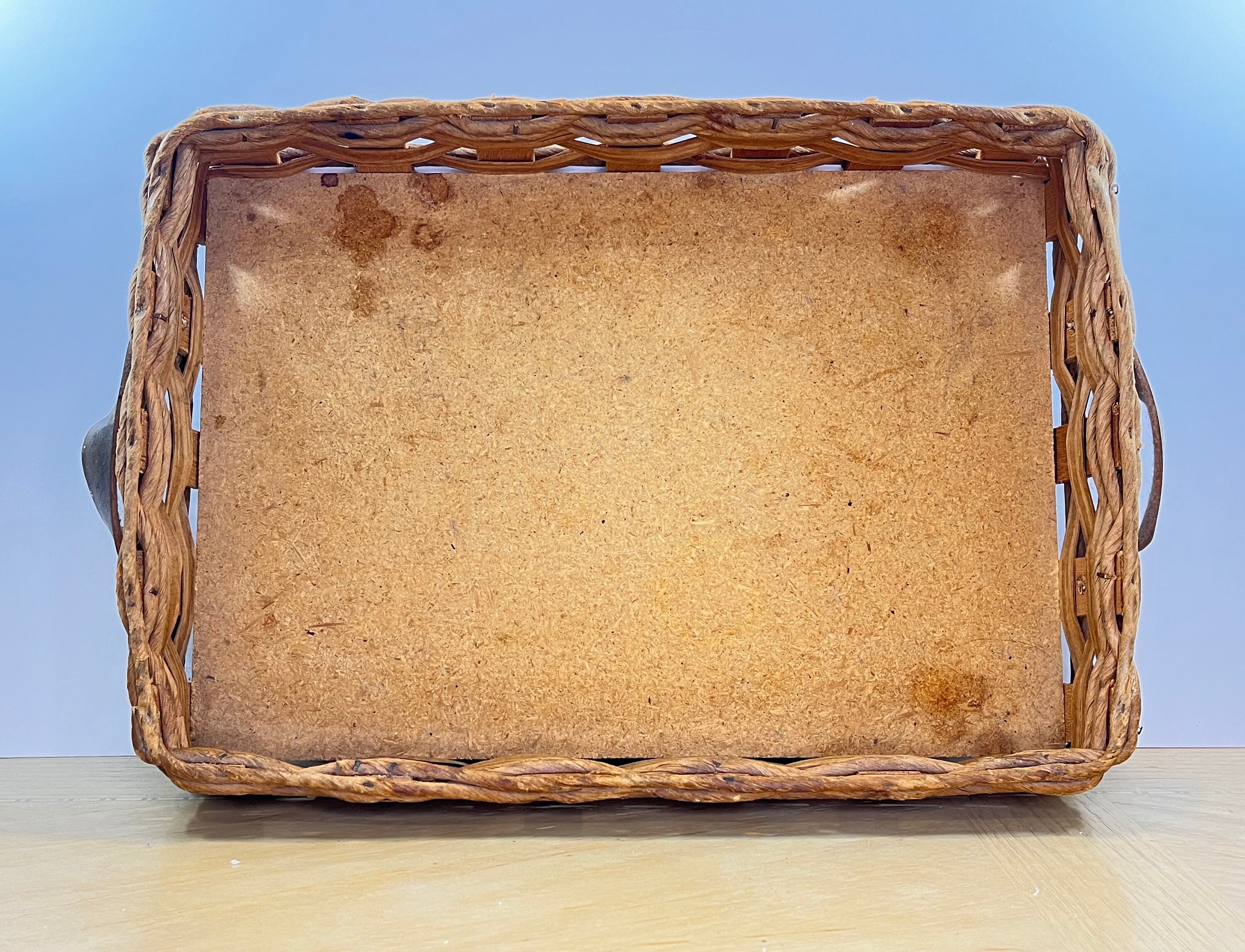 Farmhouse Vintage Pyrex Wicker Rattan Basket Tray 9x13 Amber Pyrex ...