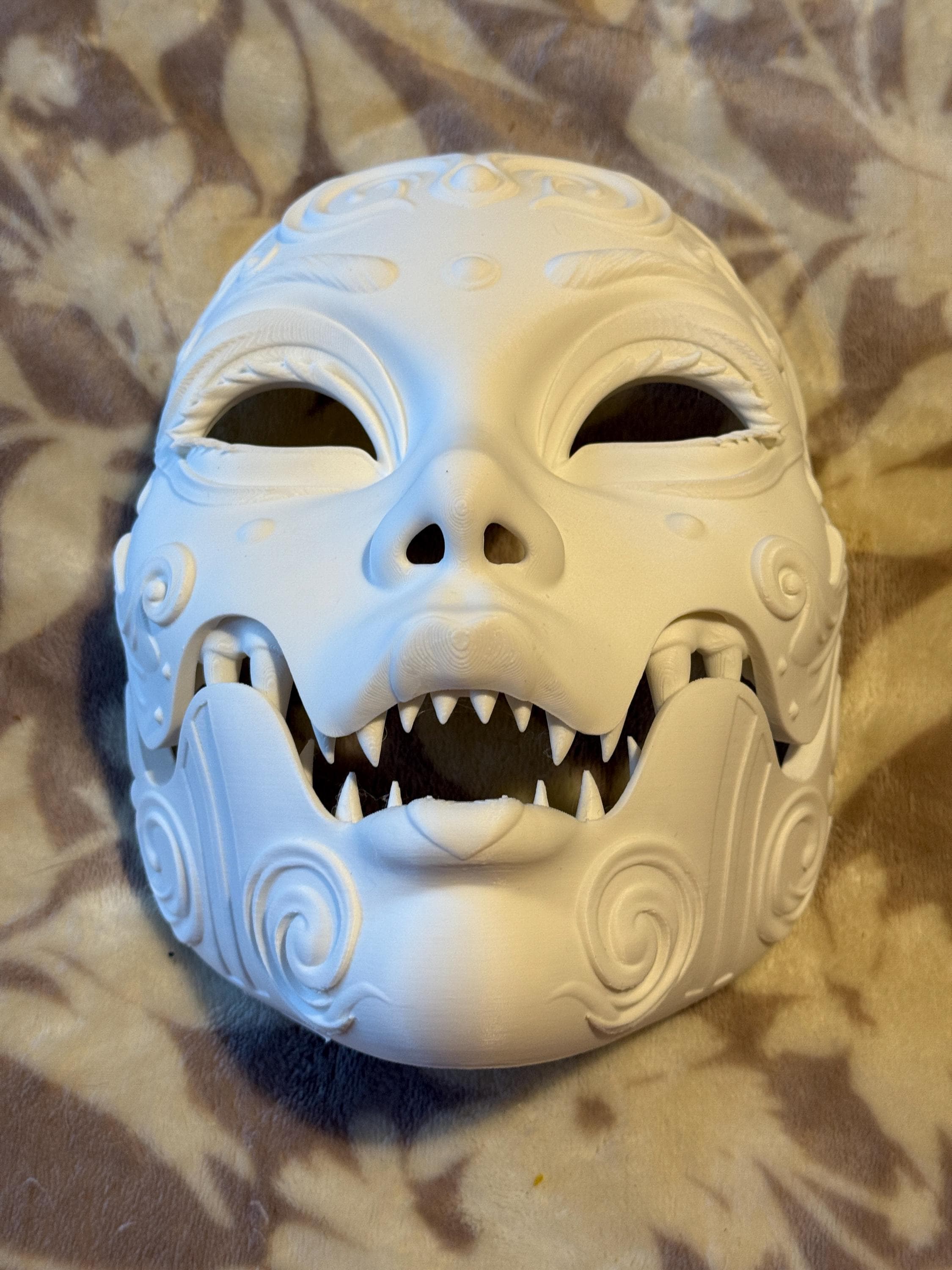 Geisha Mask, Geisha Mask With Sharp Teeth - Unique Japanese Art ...