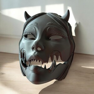 KUCHISAKE MASK, With Sharp Teeth - Unique Japanese Art, Japanese Mask ...