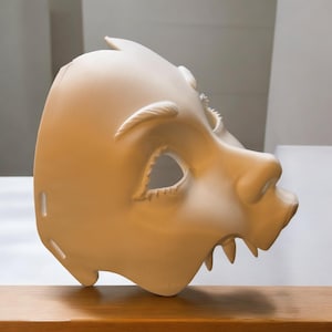 Geisha Mask, Geisha Mask With Sharp Teeth - Unique Japanese Art ...