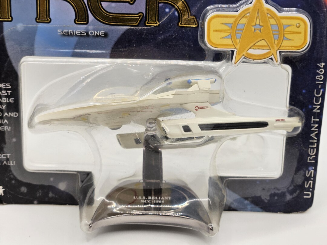 Legends of Star Trek USS Reliant NCC-1864 Ship/stand by Johnny ...