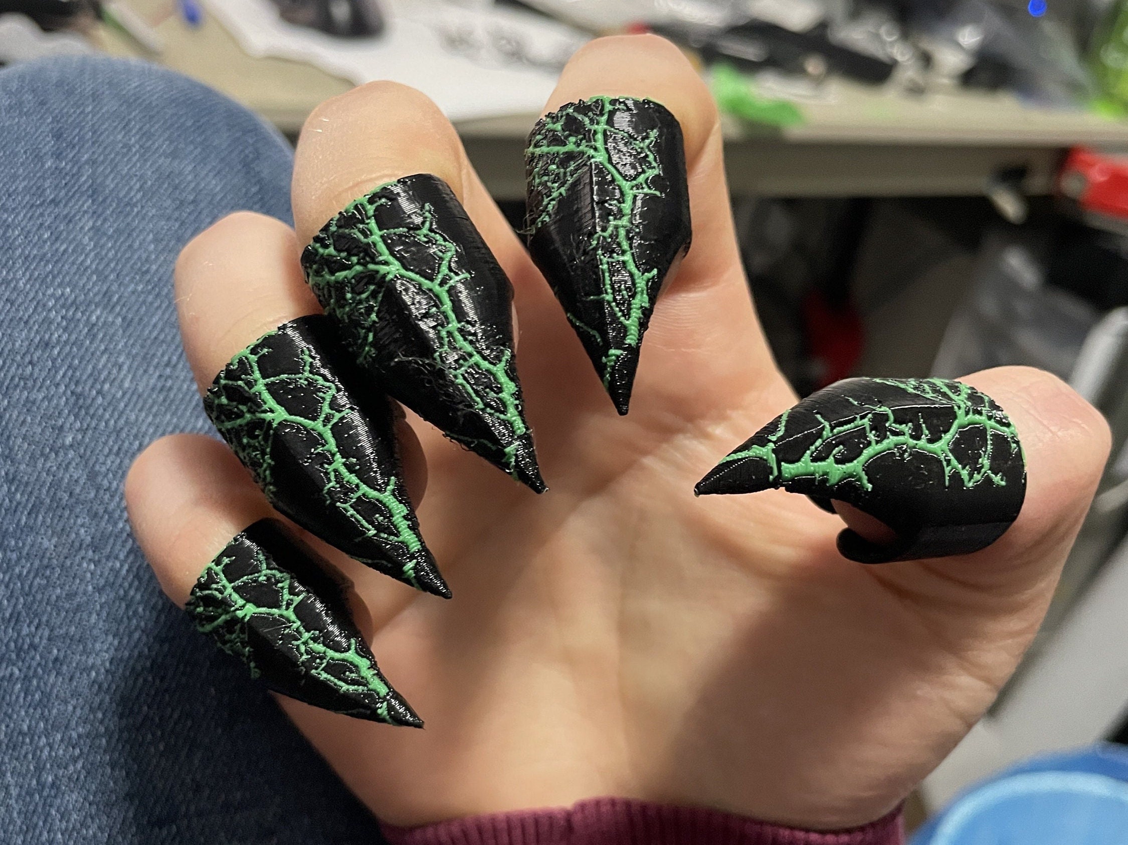Custom Cosplay Finger Claws Cat Women Claws Plastic Claws Lucifer Claws ...