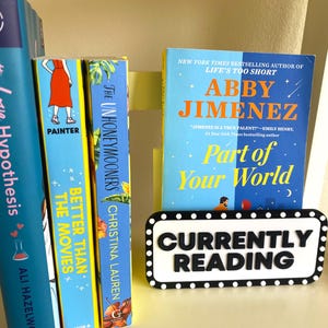 Book Sign, Library Sign, Currently Reading, Book Display, Bookish Decor ...