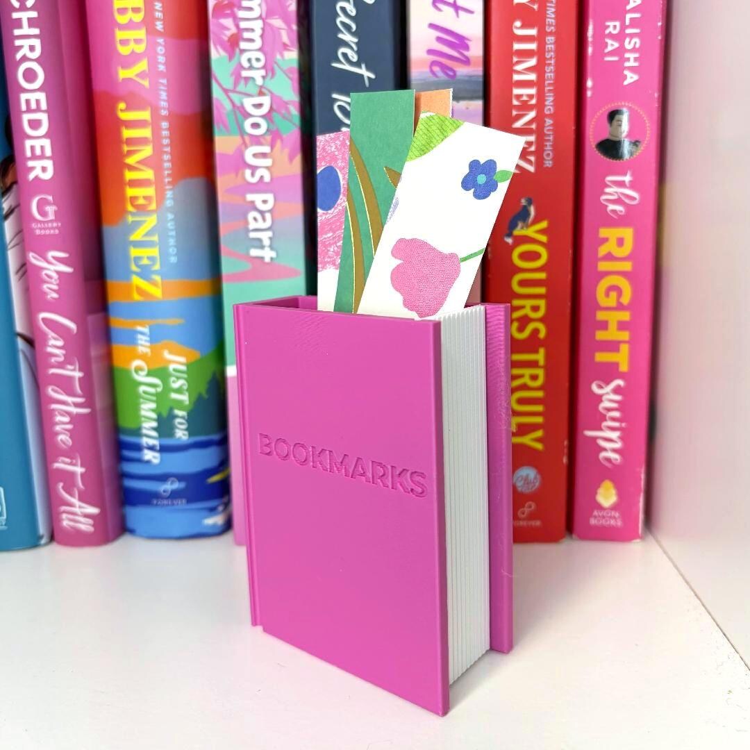 3D Printed Bookmark Holder | Book Shaped Desk Organizer | Bookshelf ...