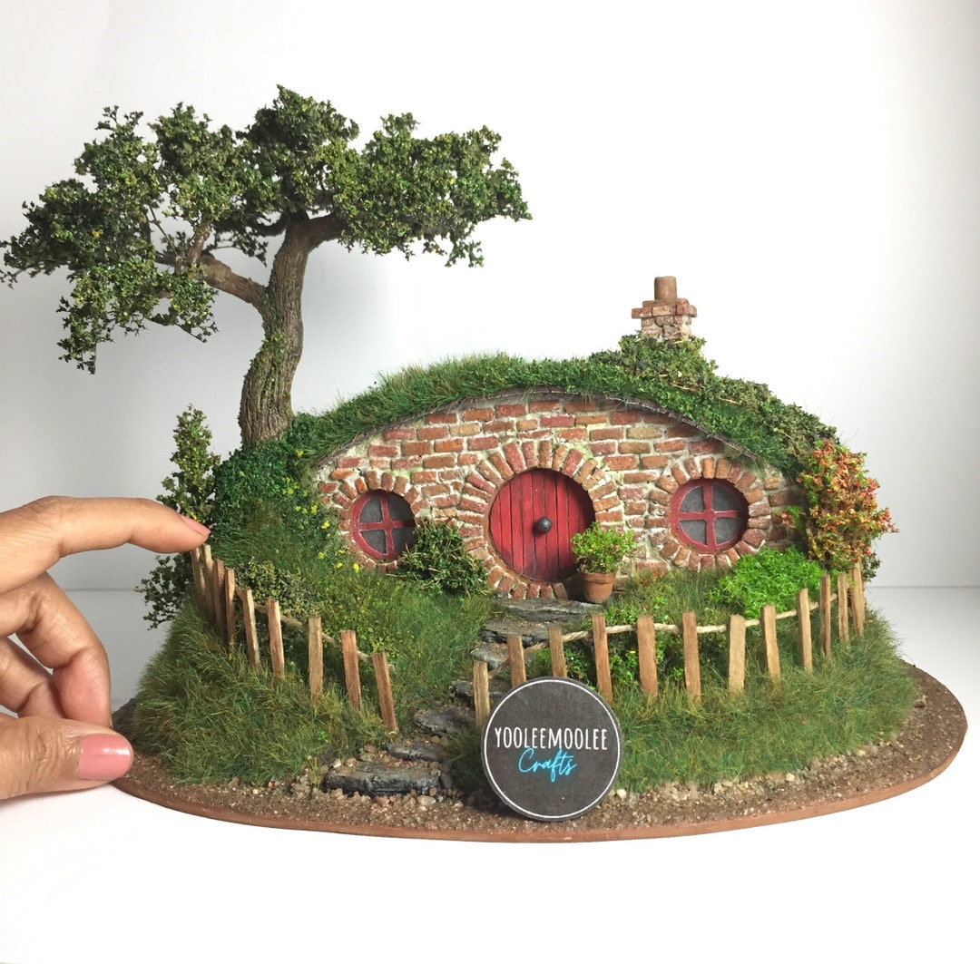 HOBBIT HOUSE Dollhouse Miniature Mini Diorama Diorama - Etsy