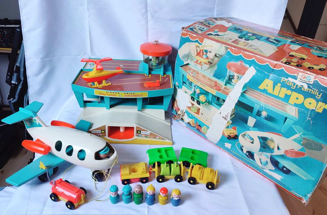 Vintage Fisher Price Play Family Airport 996 Complete With Original Box ...