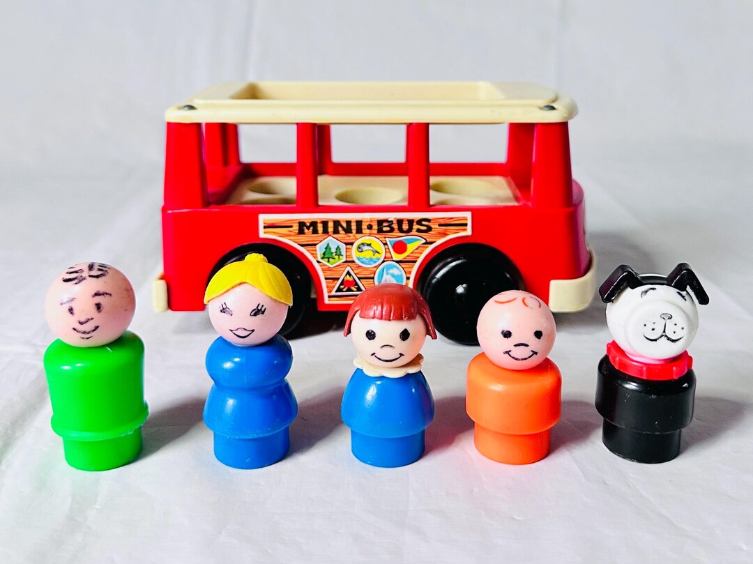 Vintage Fisher Price Play Family Mini Bus ( Red Body ) #141 Complete ...