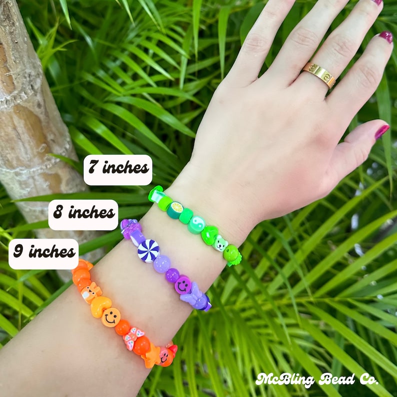 Rainbow Bead Bracelet Y2k, 90s Aesthetic Kandi, Rave, PLUR Beads Charm ...