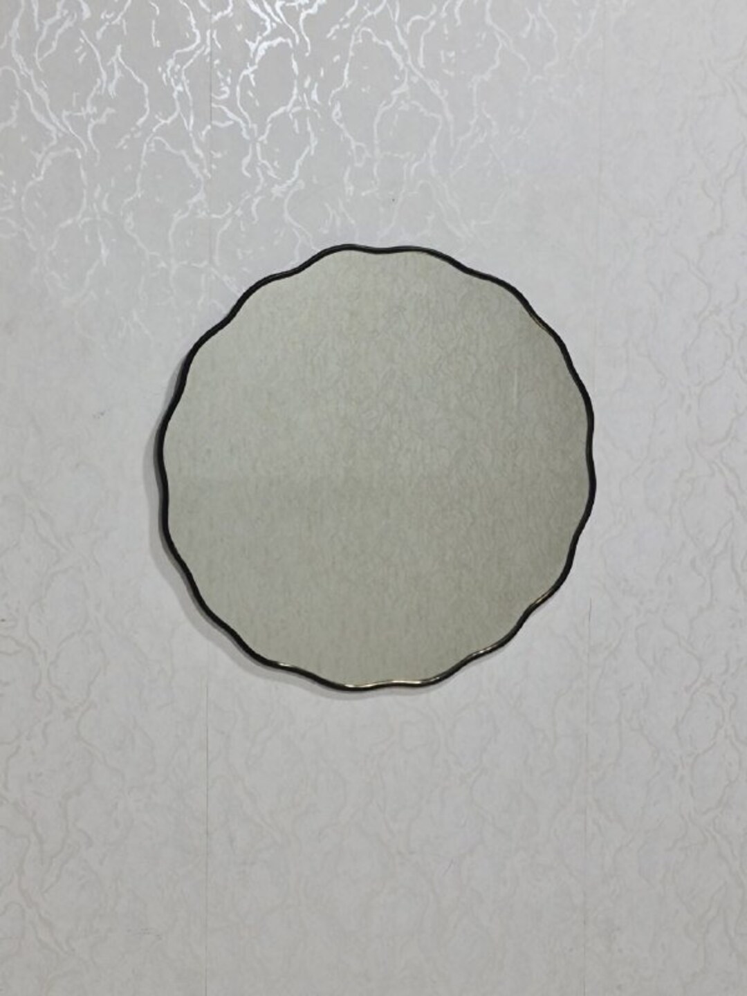 Modern Round Wavy Mirror Round Mirror Wall Black Matte Frame Mirror ...