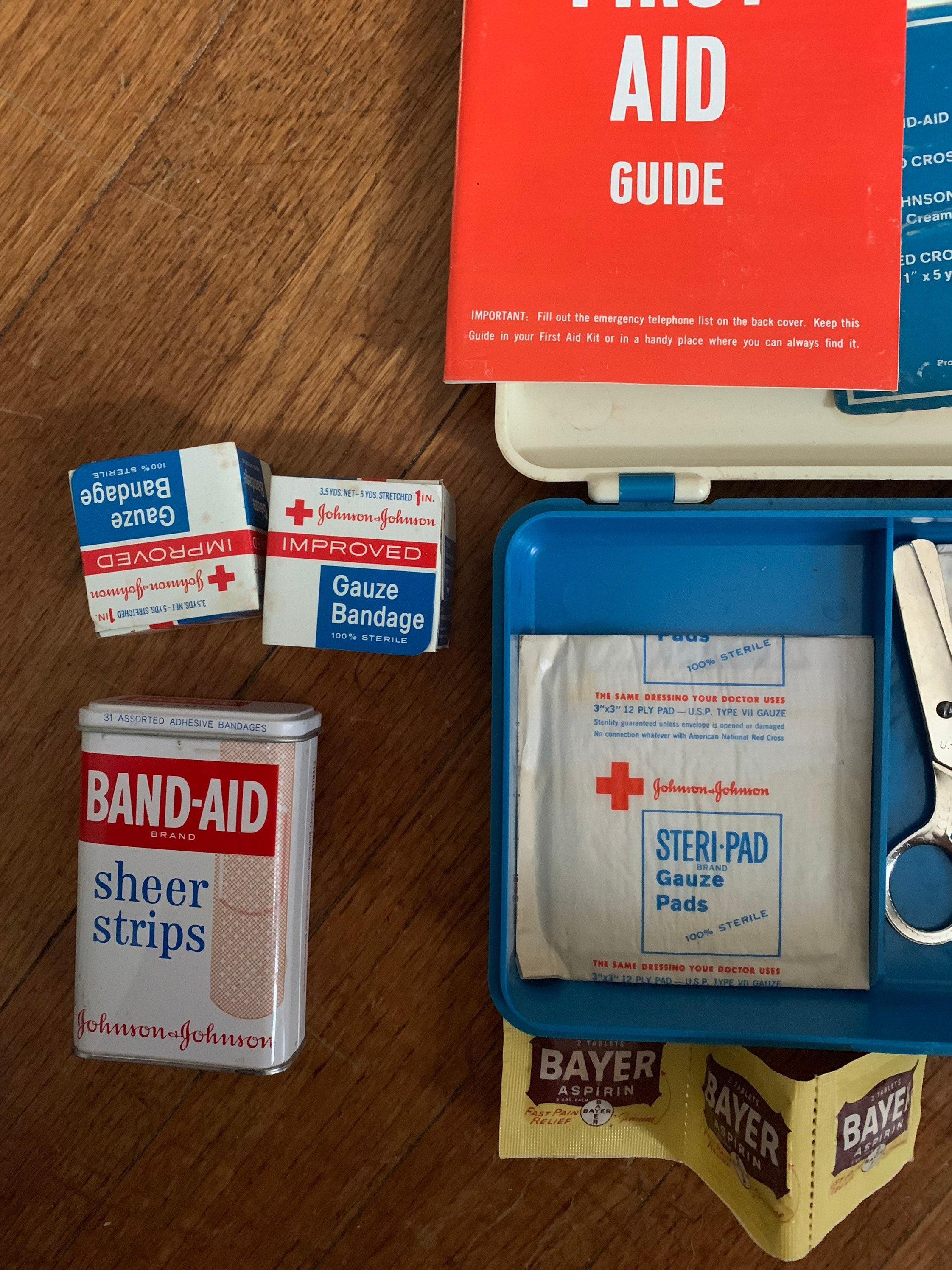 Vintage Stocked First Aid Kit - Etsy