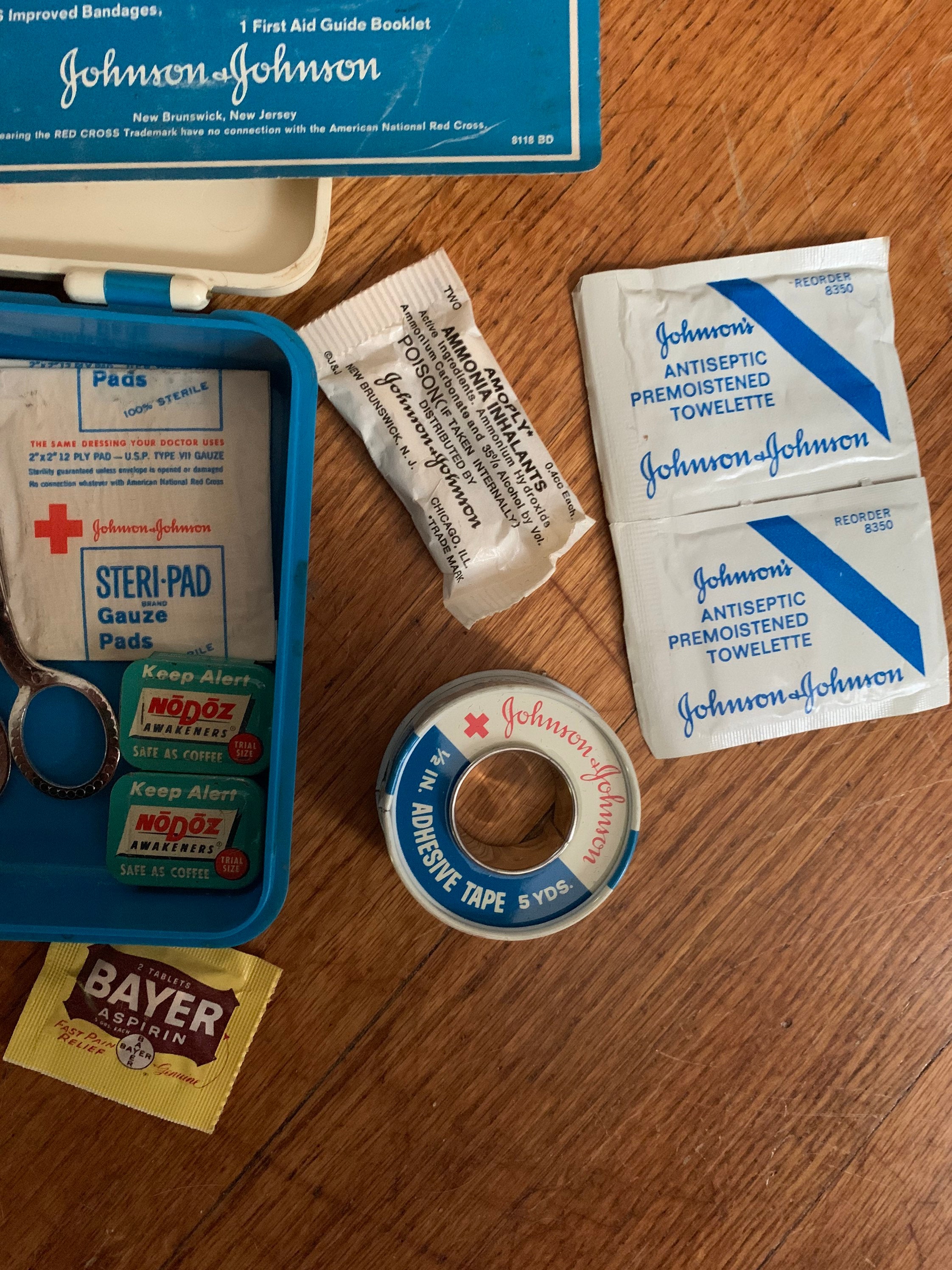 Vintage Stocked First Aid Kit - Etsy