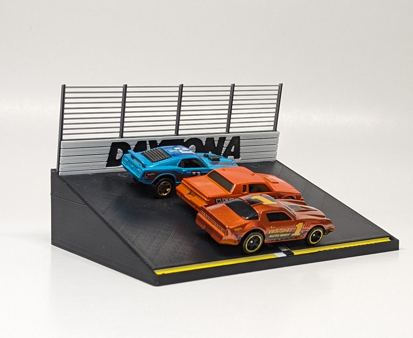 Miniature Banked Oval Race Track Diorama - Freedom Factory, Talladega ...