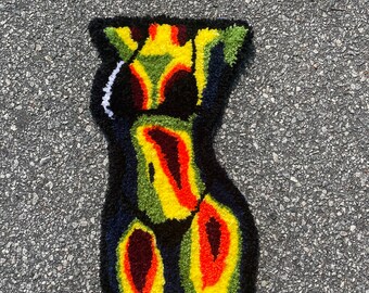 Monochromatic, Thermal Women's Body Tufted Rug - Etsy