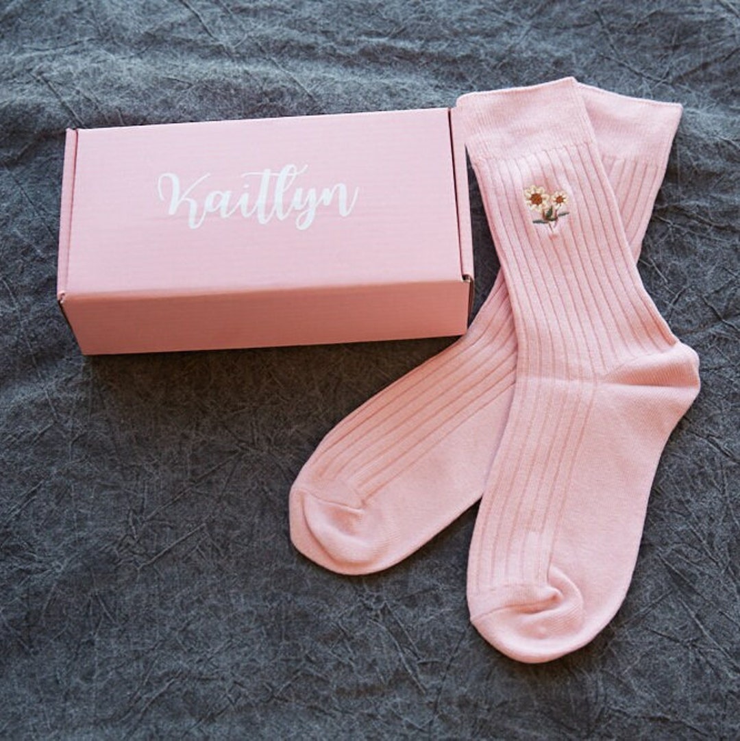 Personalized Gift Box Socks Cute Trendy Daisy Embroidered Socks High ...