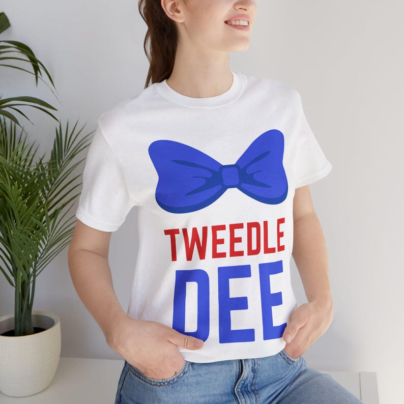 Tweedle Dee Alice in Wonderland T-shirt - Adult Sizes - Etsy